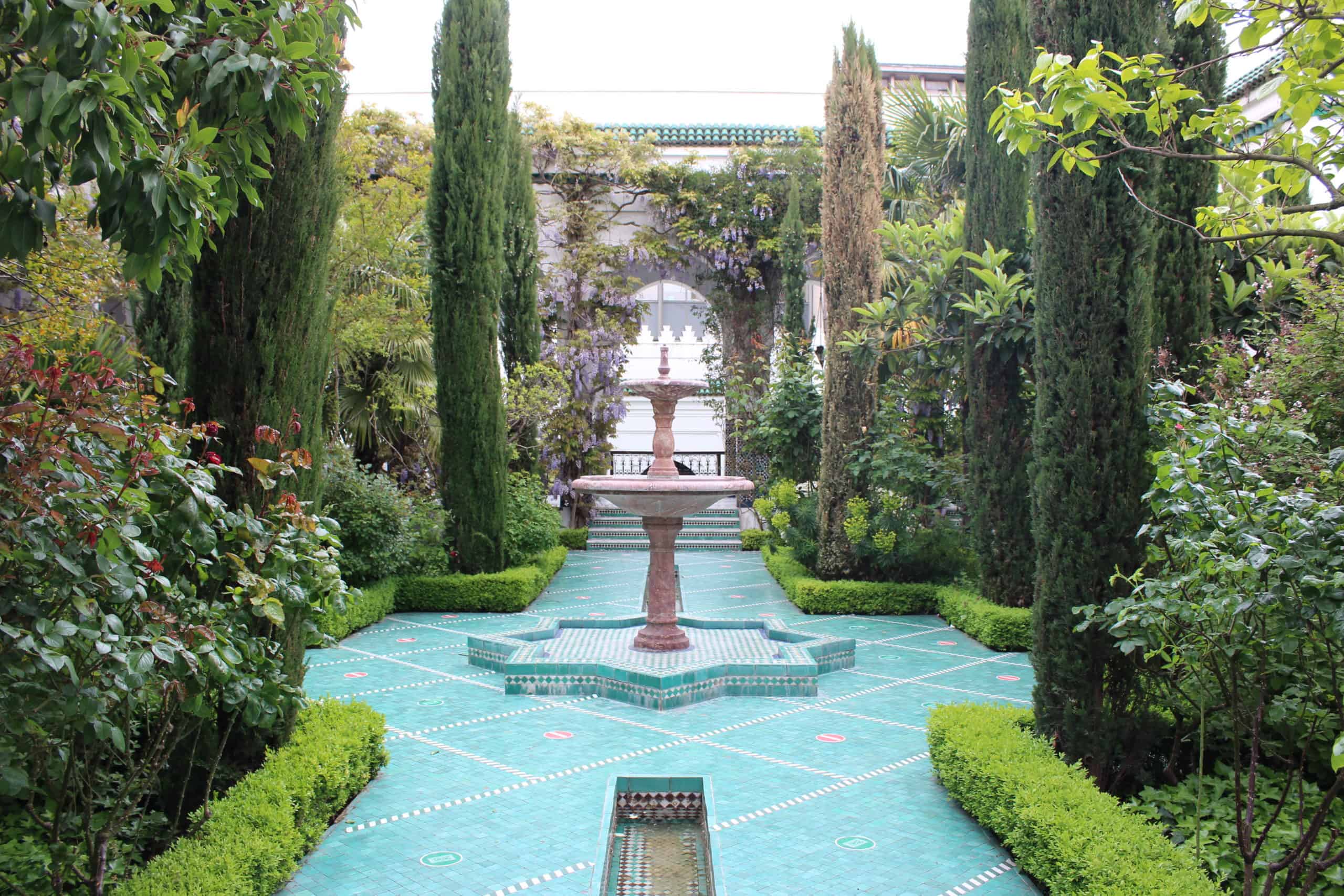The Grand Mosque of Paris - A Beautiful Sea of Mosaic - Story of a City