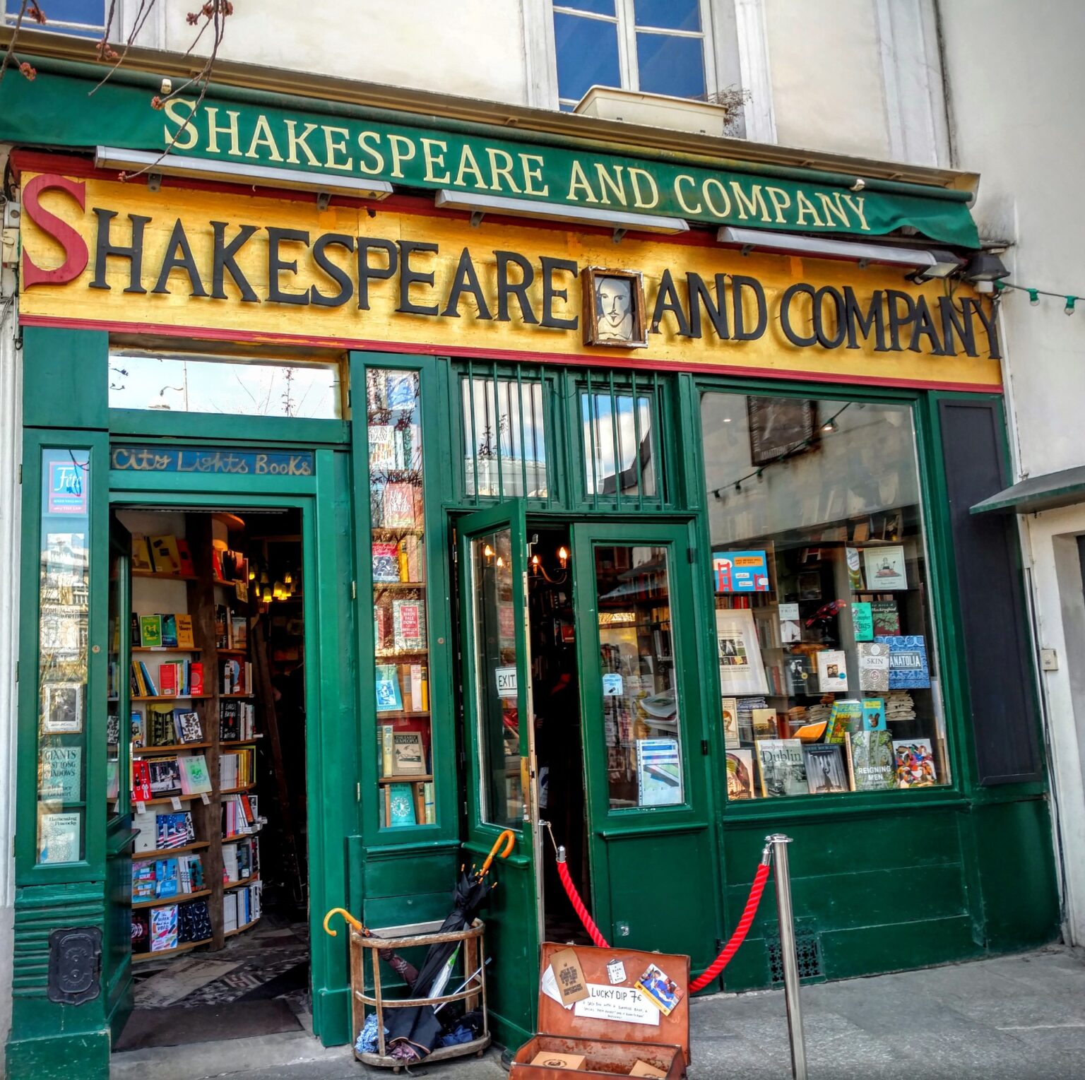 Shakespeare and Company and 100 Years of Ulysses - Story of a City